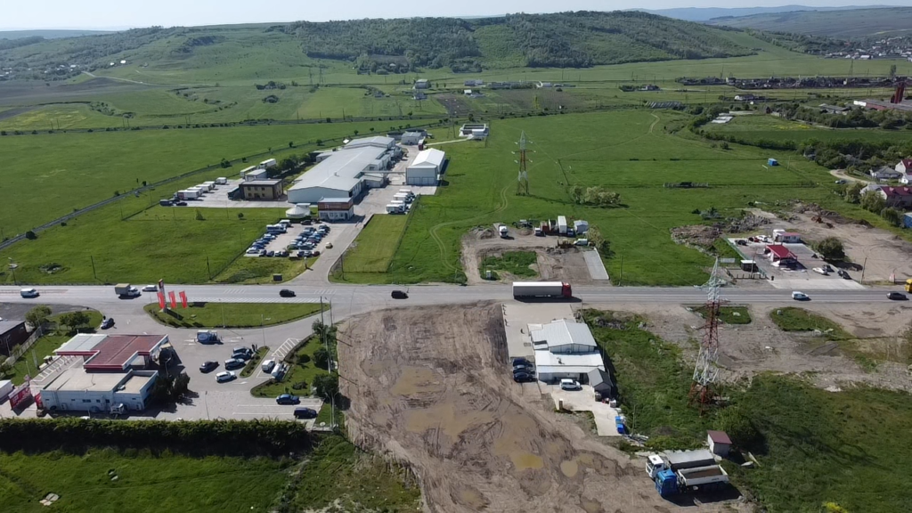 Traseul centurii orașului Podu Iloaiei, modificat pentru a trece pe lângă terenurile primarului ...